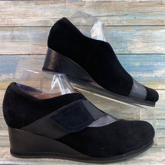 Earthies | Shoes | Earthiesbondy Black Suede Wedge Heel Dress Loafer ...
